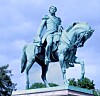 Historiker Oskar Aanmoen har skrevet bok om Kong Karl Johan og hans ...